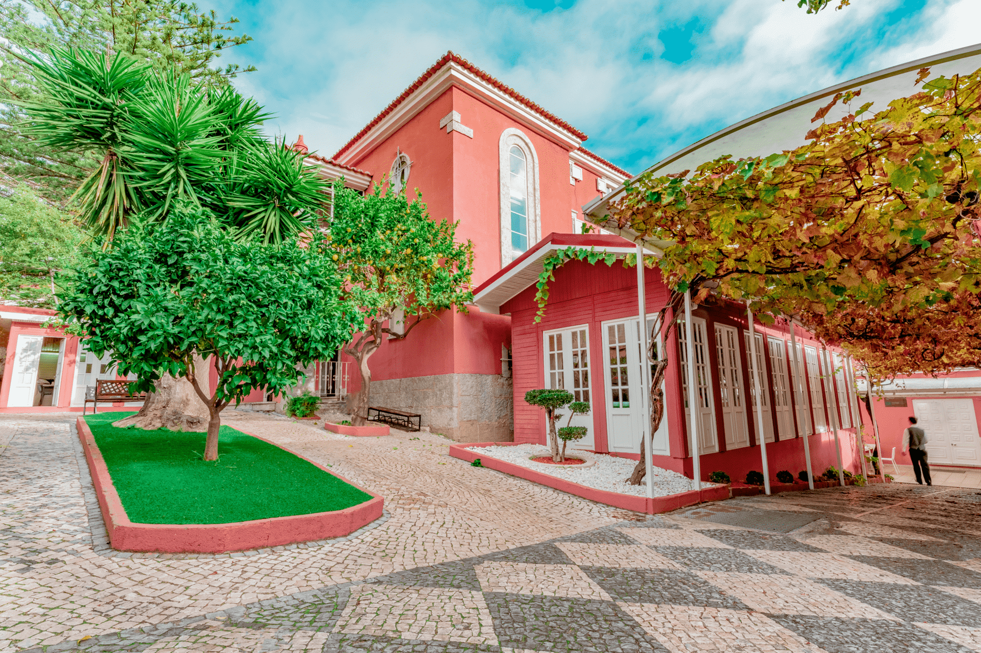 A EPHTL - EPHTL - Escola Profissional de Hotelaria e Turismo de Lisboa